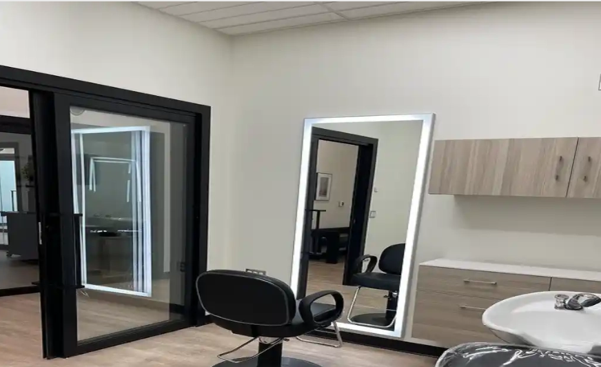 Silhouette Salon and Barber Suites